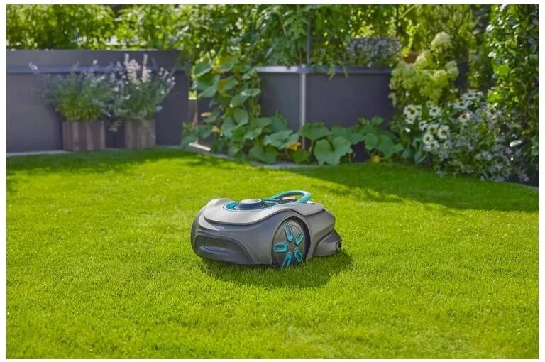 Robotická sekačka Gardena Smart SILENO Free 1500 m²