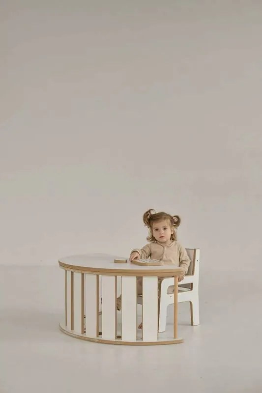 Dřevěná dětská židle S