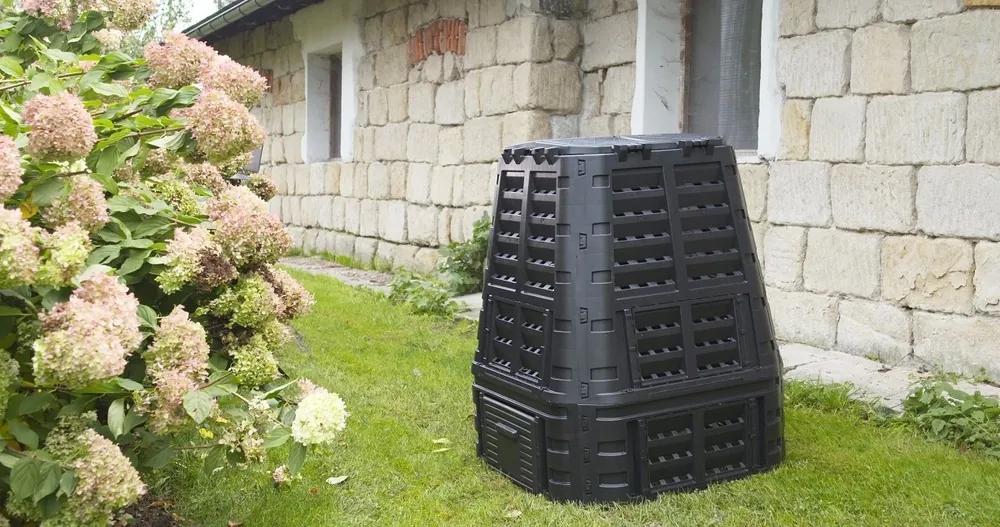 Zahradní kompostér 740 L | černá