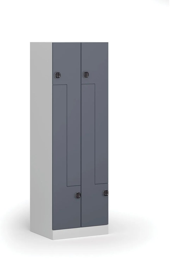 Kovová šatní skříňka Z, 4 oddíly, 1850 x 600 x 500 mm, kódový zámek, modré dveře