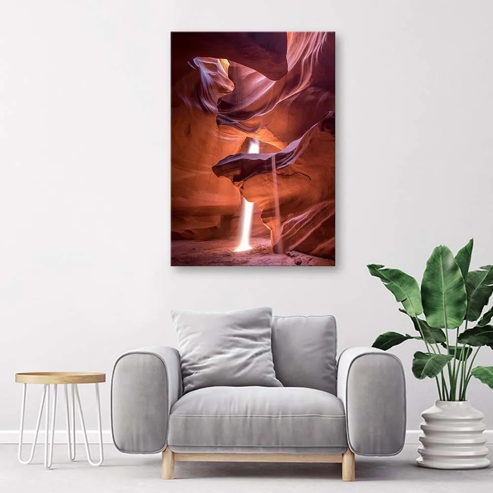 Gario Obraz na plátně Světlo v jeskyni Rozměry: 40 x 60 cm