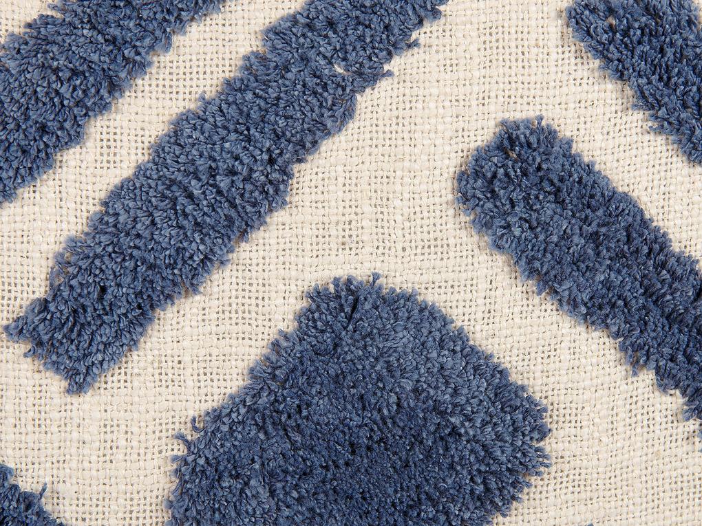 Tkaný bavlněný polštář s geometrickým vzorem a střapci 45 x 45 cm béžový/modrý JACARANDA Beliani