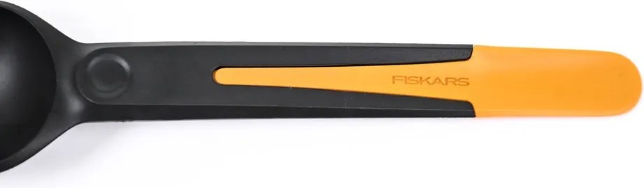Lopatka sázecí Fiskars Solid™ 1057641