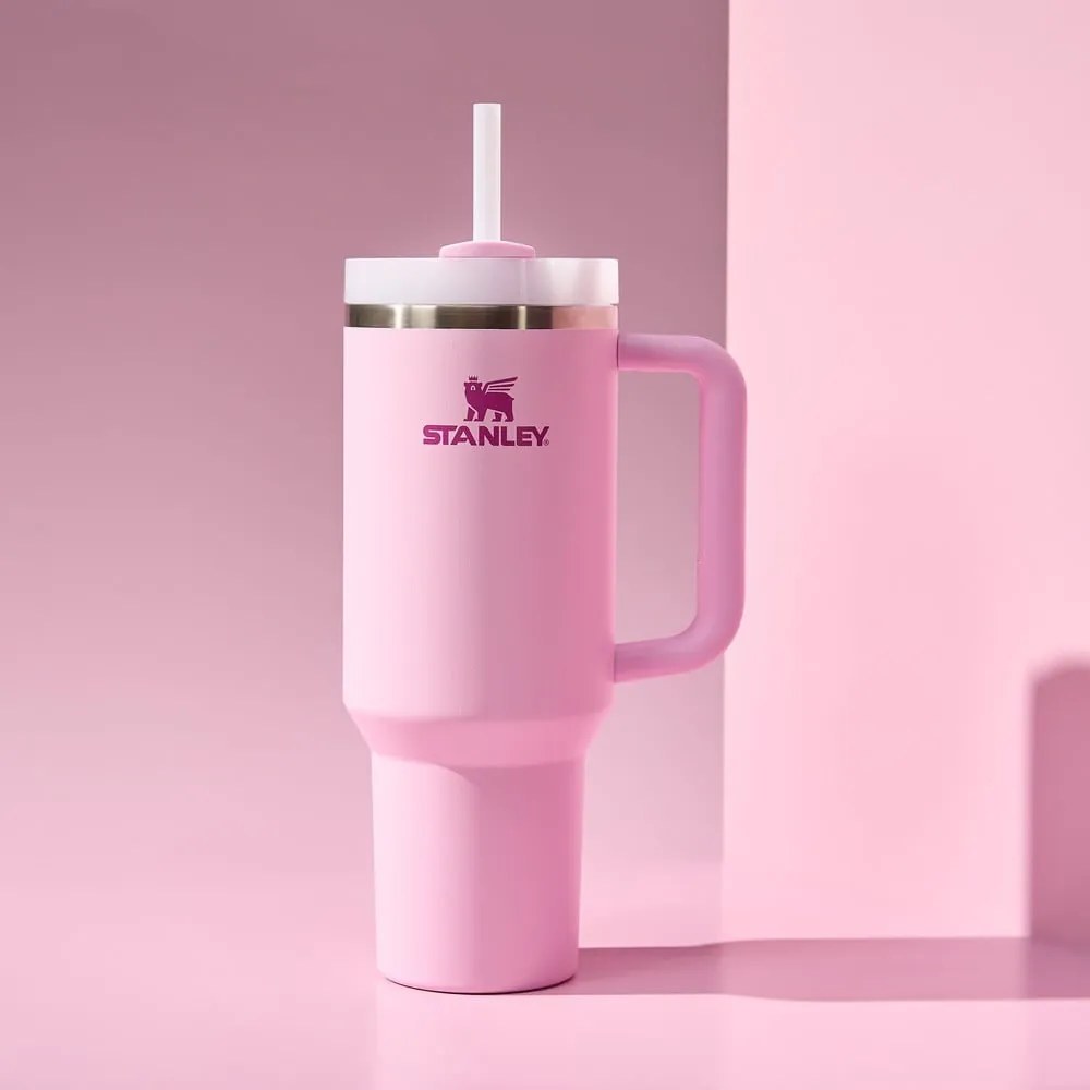 Růžová termoska s brčkem z nerezové oceli 1,18 l Quencher H2.0 FlowState Tumbler Cherry Blossom – Stanley
