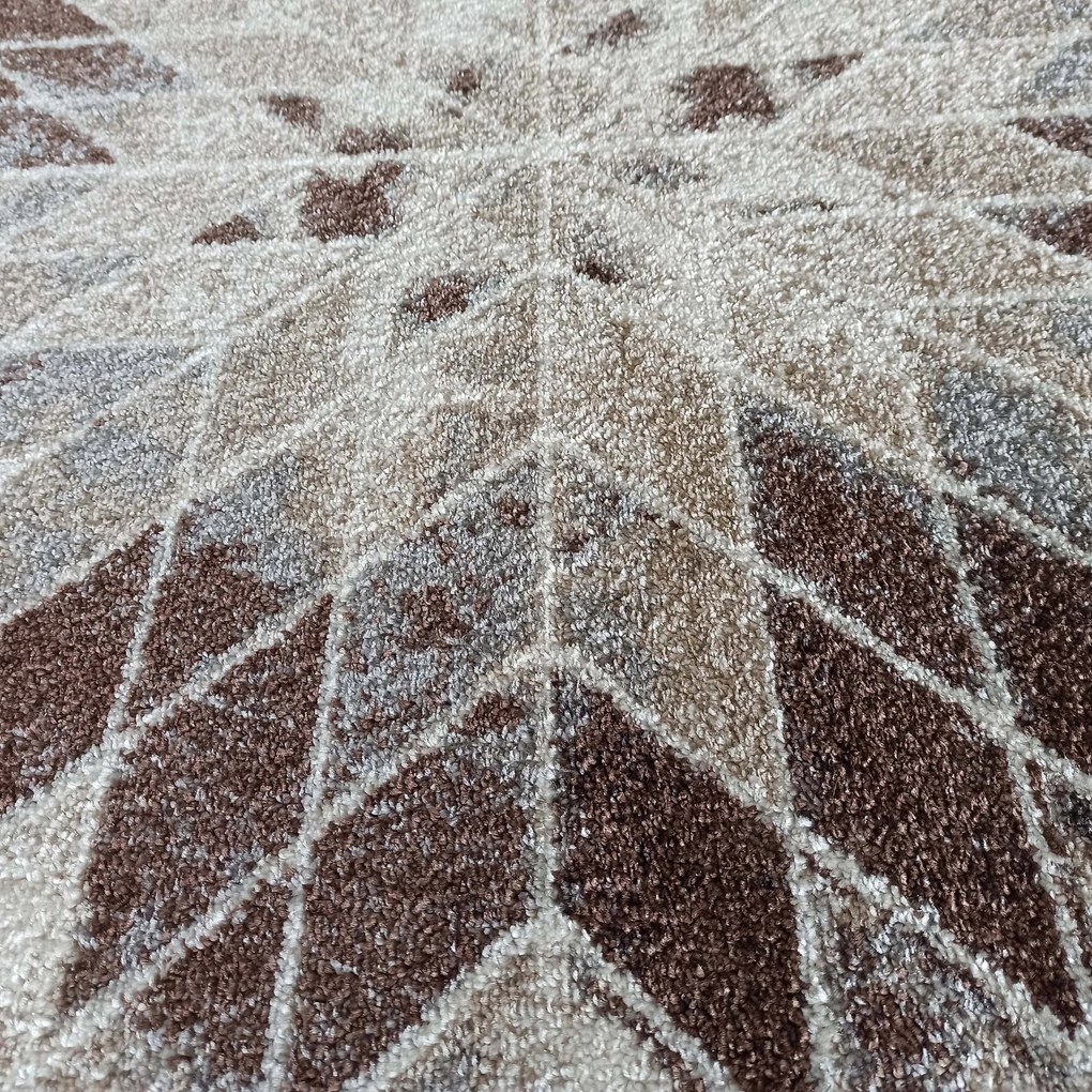 DY Hnědý kulatý koberec s geometrickým vzorem Panamero 10 Rozměr: 80 cm