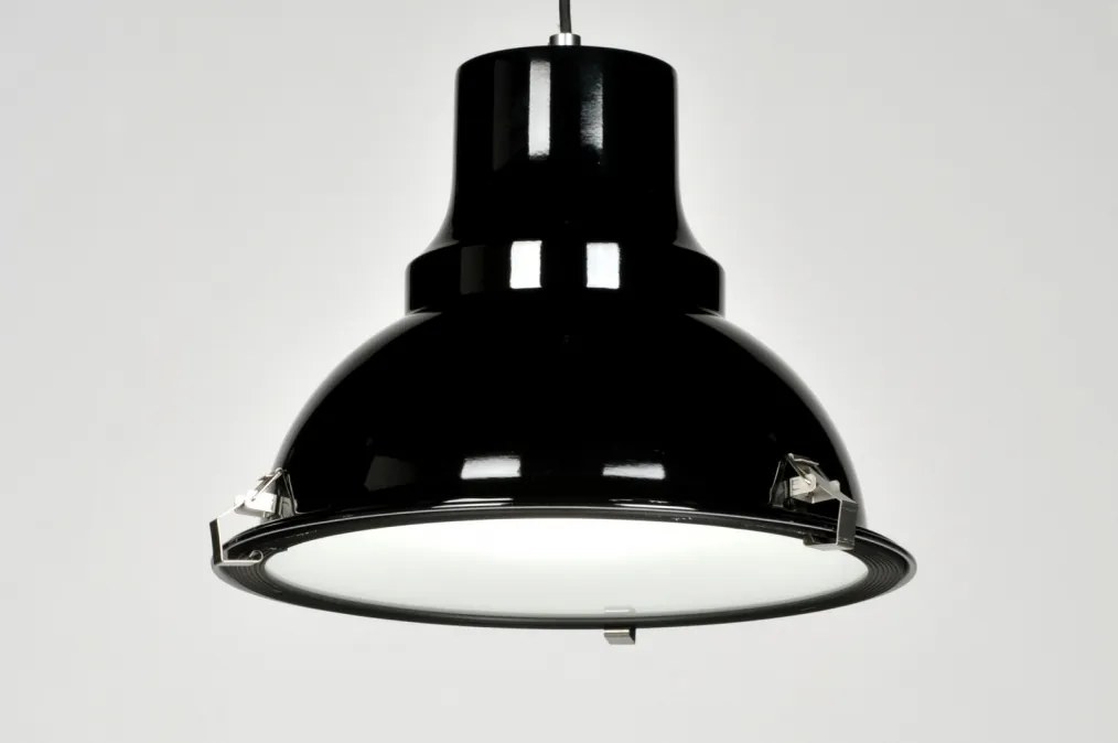 Závěsné industriální retro černé svítidlo do kuchyně Fred Black Industrie