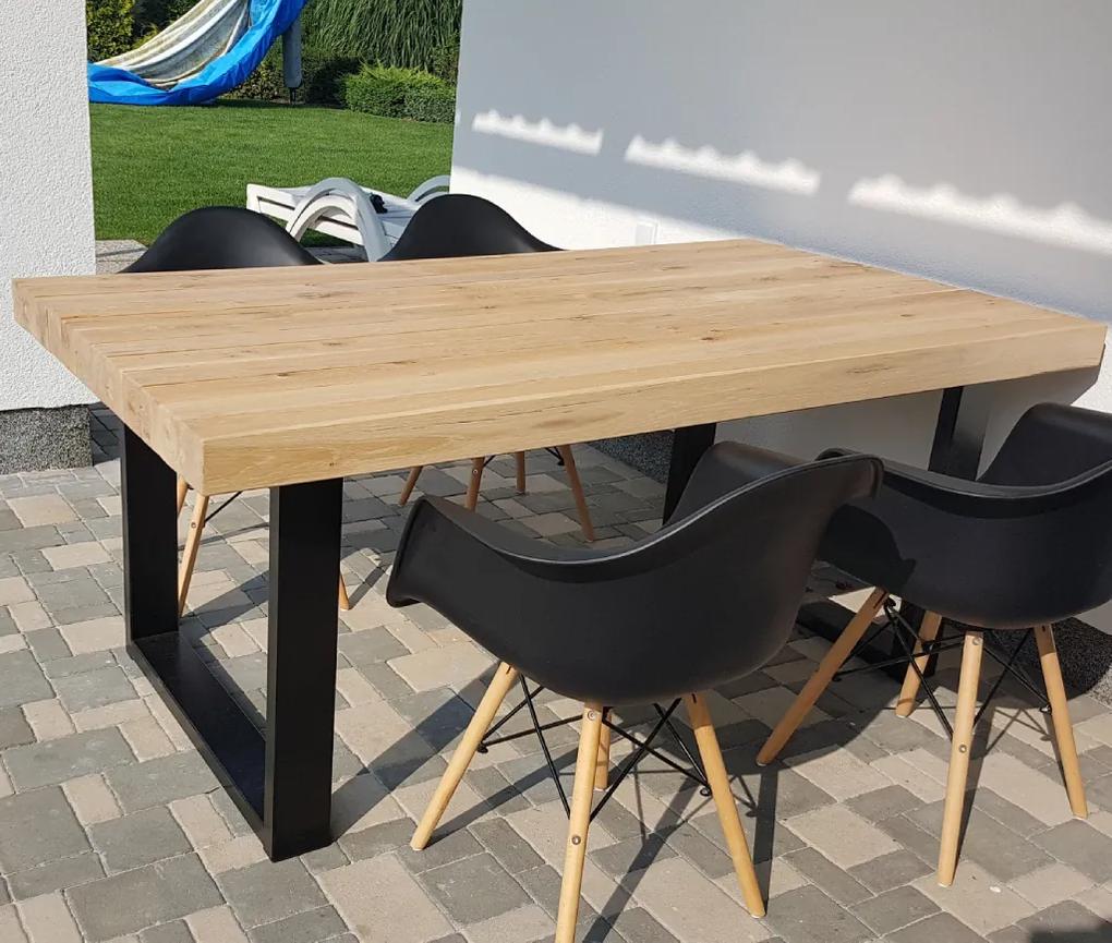 KULHÁNEK Zahradní stůl z dubových trámů a oceli Odstín nátěru: individuální, Odstín podnože: bílá - RAL 9010