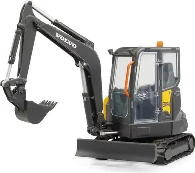 Bruder Rypadlo Volvo ECR40 / od 3 let