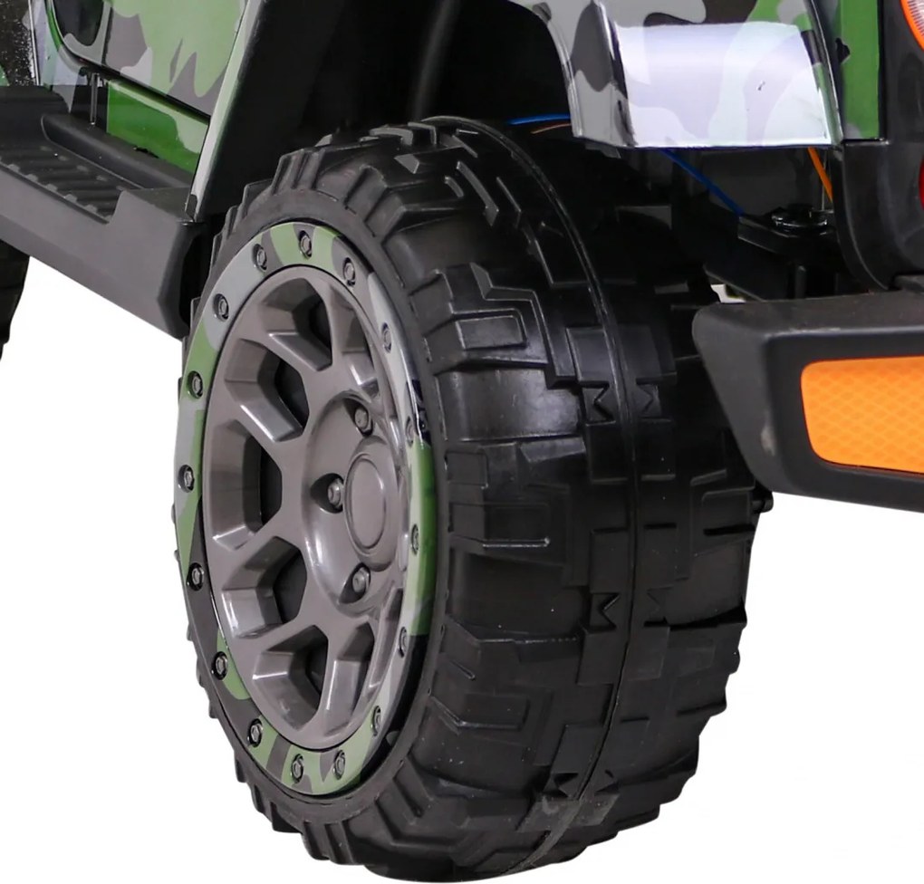 Ramiz Dětské terénní auto Full Time 4WD maskáčové na dálkové ovládání + pohon 4x4 + LED audio + úložný prostor