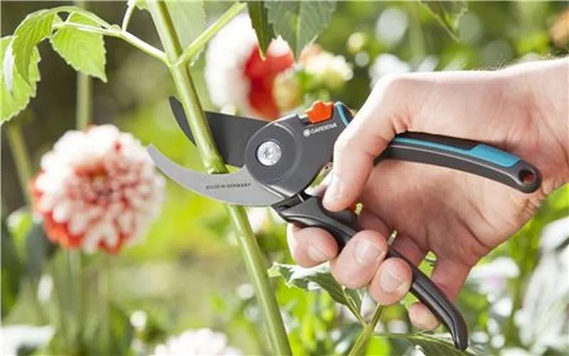 GARDENA Comfort B/M Dvoubřité zahradní nůžky 24 mm 8904-20