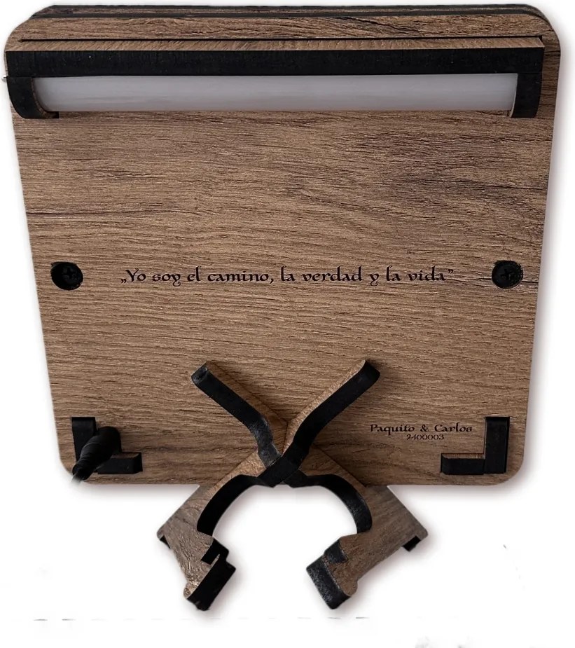 Li-Go "Ježíš a kříž" lampa 19x19 cm provedení povrchu: ořech