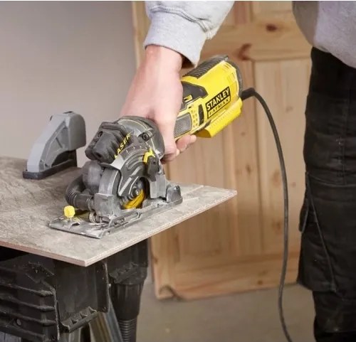 Kotoučová pila mafl Stanley FME380K 650W 89x10mm