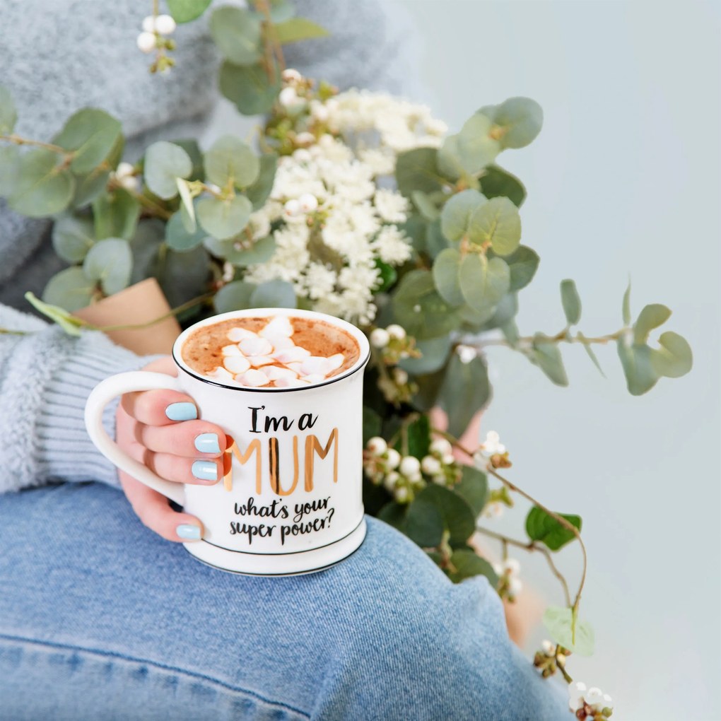 Porcelánový hrnek s nápisem I am mum what´s your super power? 400ml Sass & Belle