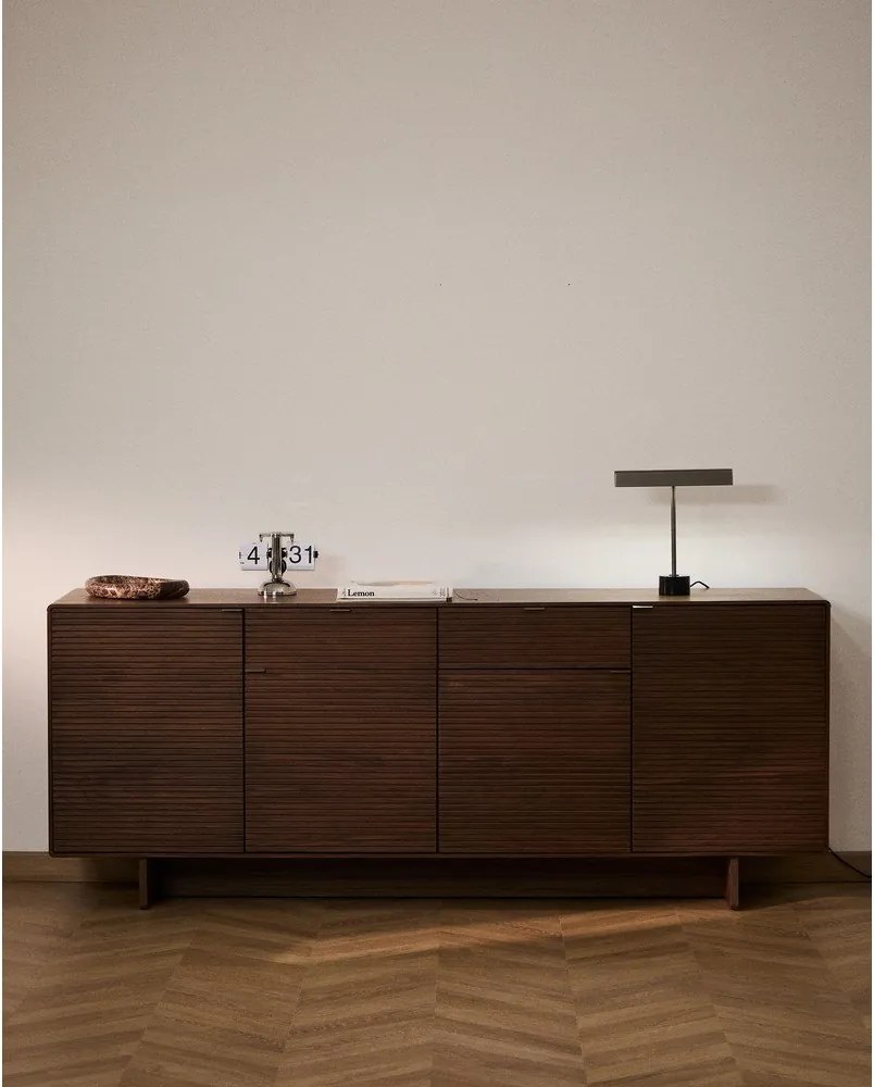 Tmavě hnědá komoda v dekoru ořechu 194,5x78x45 cm Norlen – Kave Home
