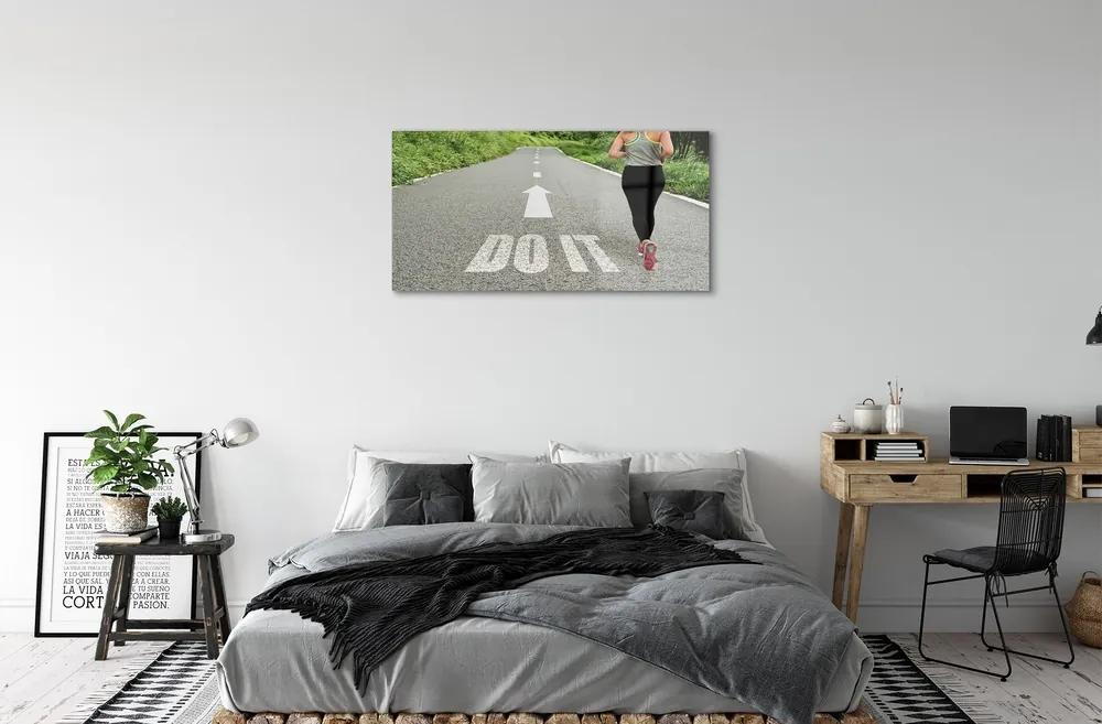Obraz na skle Žena road kurz 125x50 cm