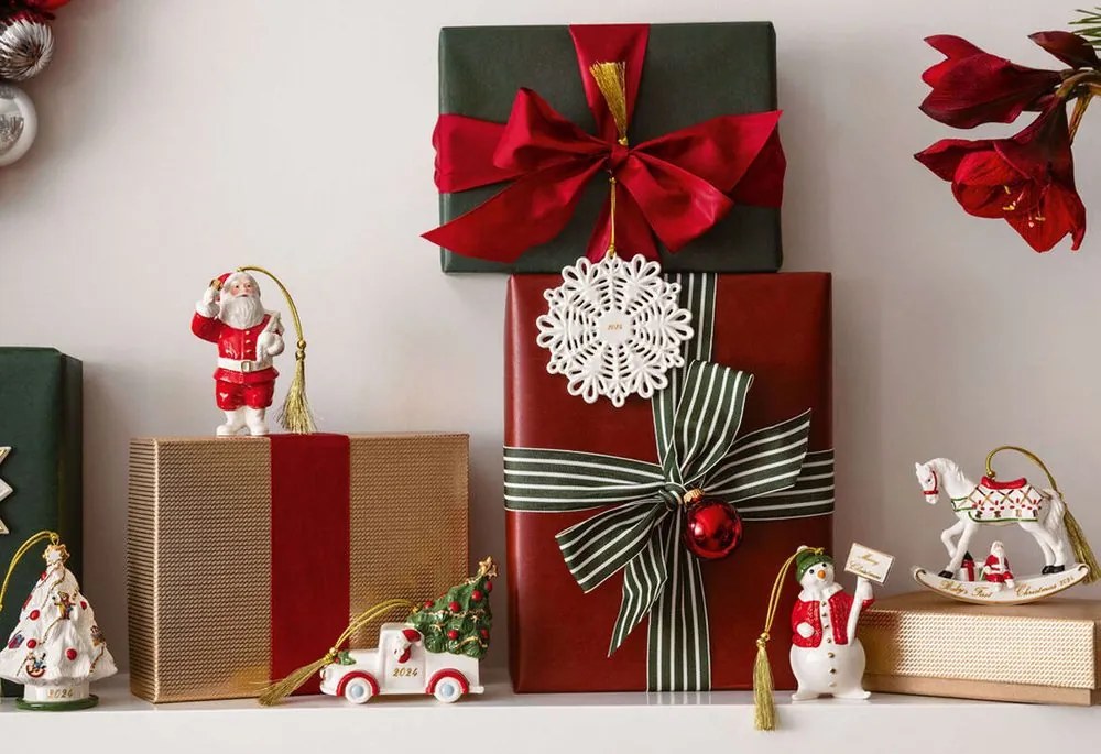 Christmas Classic Vánoční ozdoba autíčko, 10 cm, Villeroy & Boch
