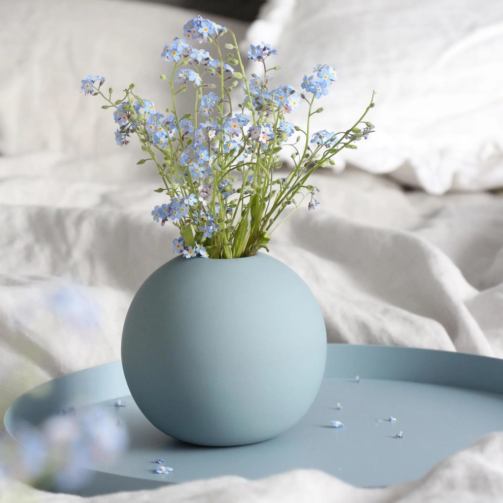 COOEE Design Kulatá váza Ball Dusty Blue 10 cm, modrá barva, keramika