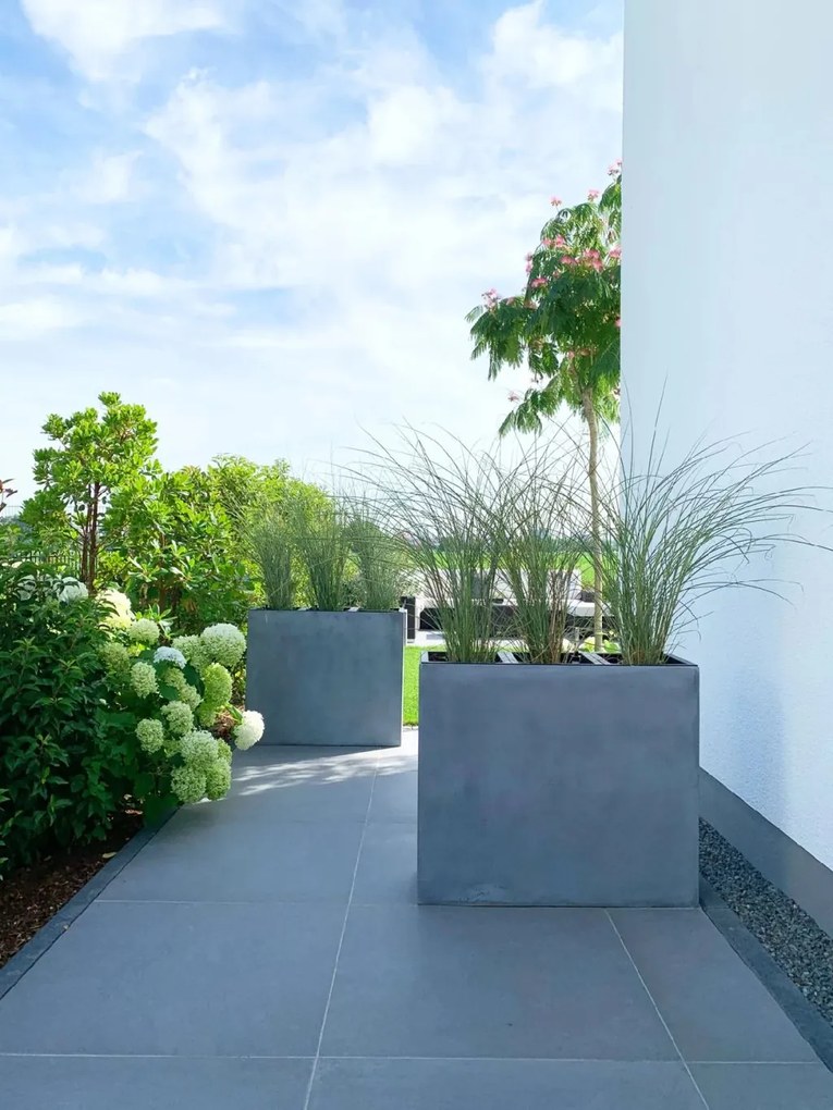 Květináč ELEMENTO, sklolaminát, šířka 88 cm, beton design