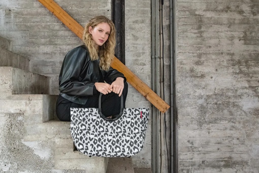 Módní taška Reisenthel Loopshopper L frame leo nero