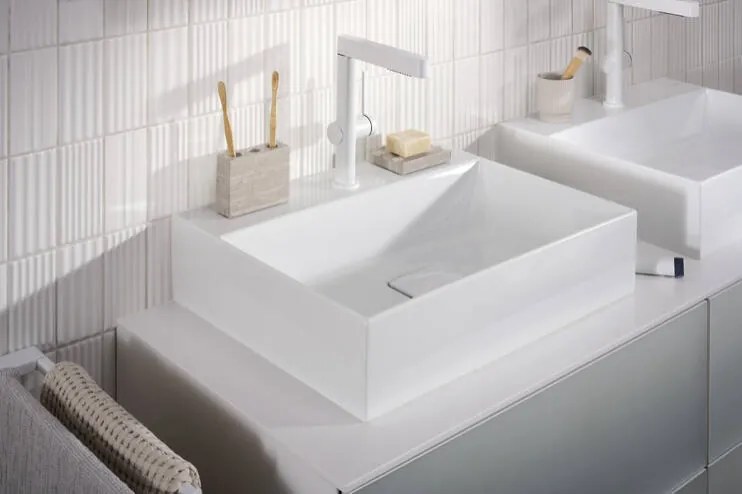 Hansgrohe Finoris, umyvadlová baterie 230, s výpustí Push-Open a výsuvnou sprškou, EcoSmart, bílá matná, 76063700