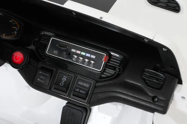 Elektrické autíčko Dodge Durango bílé