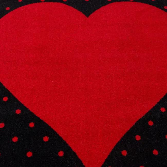 Dětský koberec Bambi srdce červený
