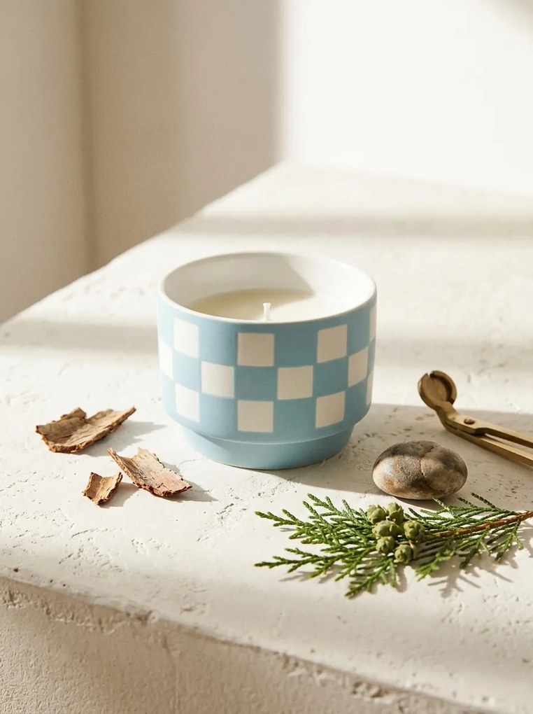 Sinsay - Vonná svíčka Cedarwood & Cypress - modrá