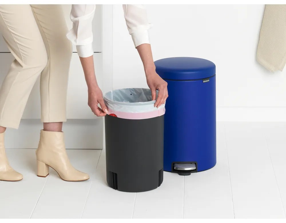 Brabantia Pedálový koš NewIcon 20L minerální modrá