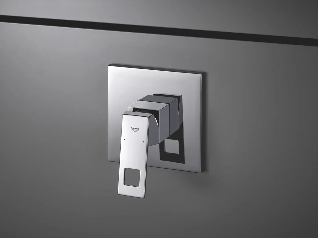 GROHE Eurocube - Páková sprchová baterie, chrom 24061000