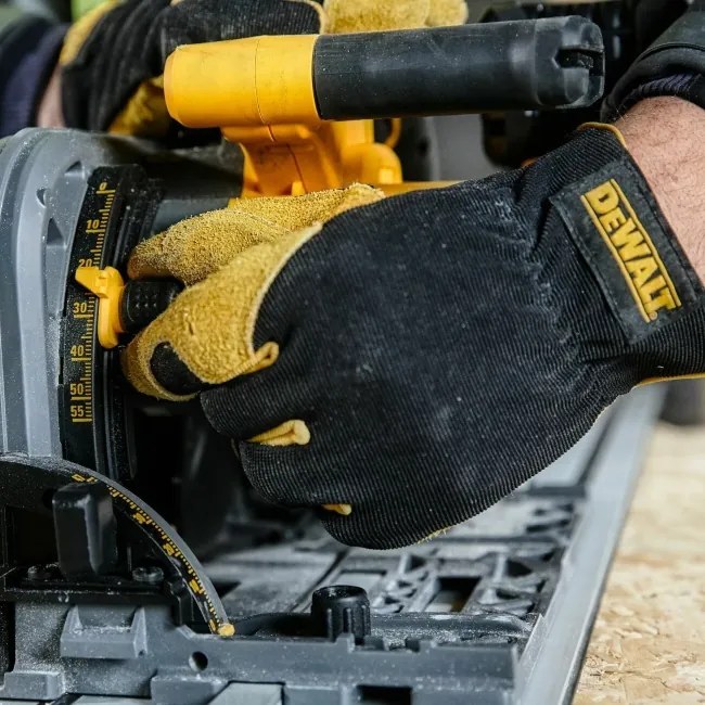 DeWALT DCS520T2 aku ponorná pila FLEXVOLT 54V 2x6Ah