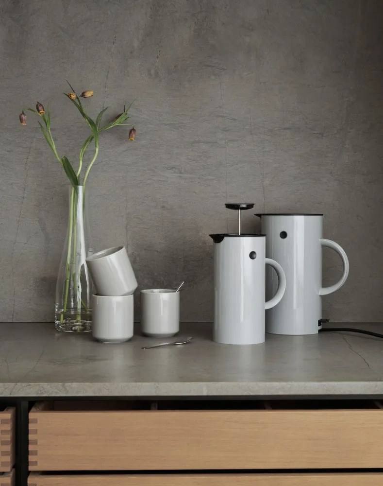 Stelton Rychlovarná konvice EM77 1,5l, light grey