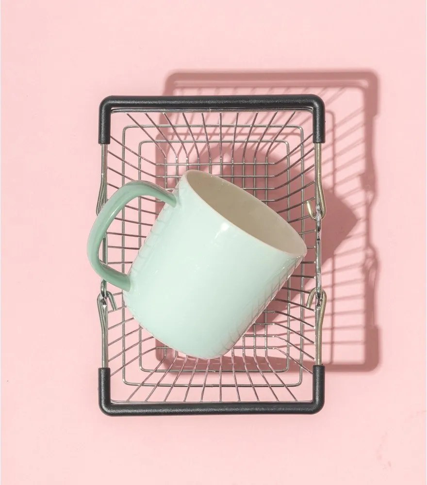 Modrý hrnek z kostního porcelánu 370 ml Mae – ONA