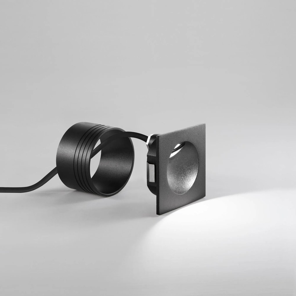 FAN INC-ONYX-Q1 NERO Zápustné venkovní svítidlo LED Onyx, černé, hliník, 2 W, 420 lm, 4000 K, IP54, 8 x 8 x 4 cm - FANEUROPE