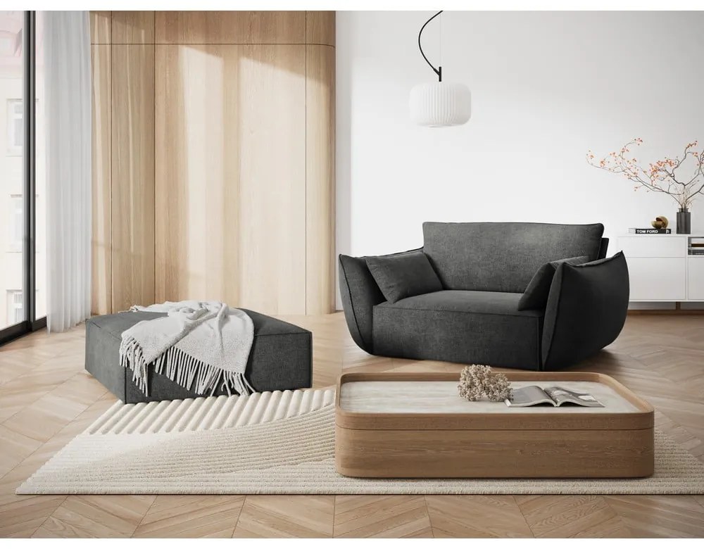 Šedá žinylková podnožka Vanda – Mazzini Sofas