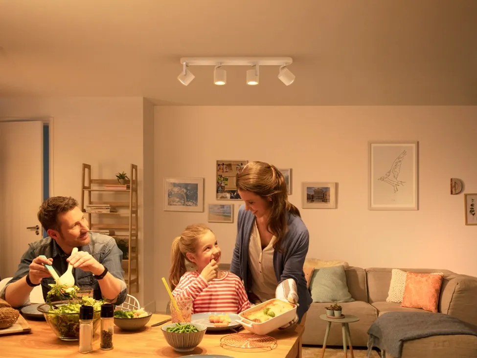 LED bodové svítidlo Philips Byrl 50674/31/P0 s funkcí SceneSwitch bílé