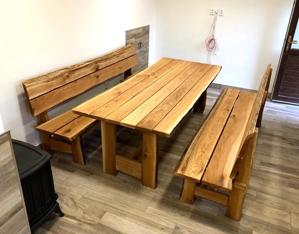 KULHÁNEK Zahradní dubová sestava - stůl, 2x lavice s opěradlem (rustikální provedení) Délka: individuální, Odstín nátěru: olej - ořech