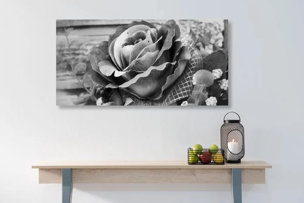 Obraz elegantní vintage růže v černobílém provedení Varianta: 100x50