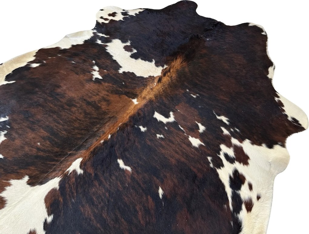 Koberec kusový hovězí kůže 3,8 m2, exotic tricolor 1033