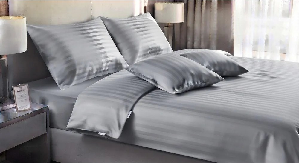 Šedé 3dílné povlečení na jednolůžko 140x200 cm Hotel stripe – JAHU collections
