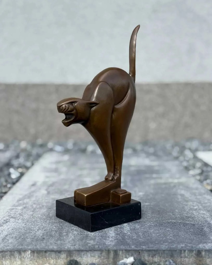 Bronzová socha Kočka – art deco zvířecí figurka