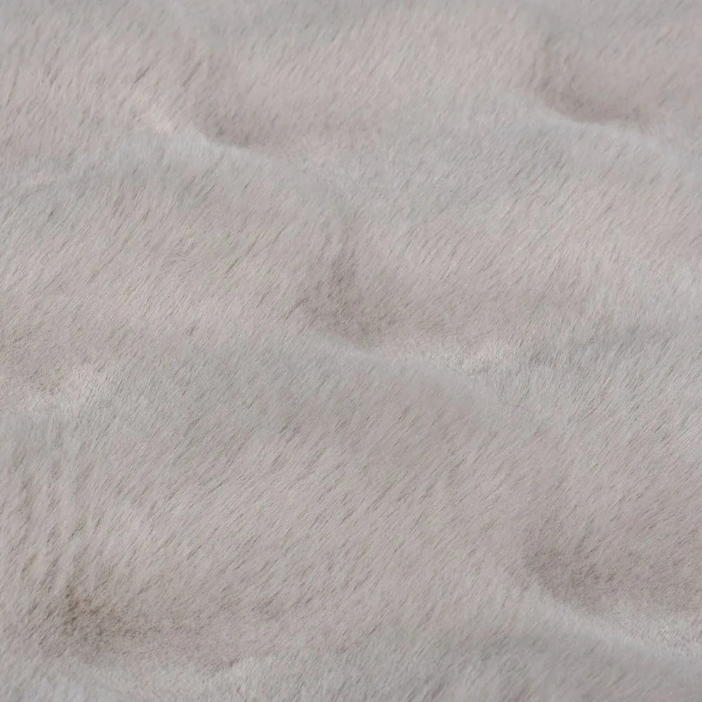 Světle šedá syntetická kožešina 80x150 cm Waffle Faux Fur – Flair Rugs