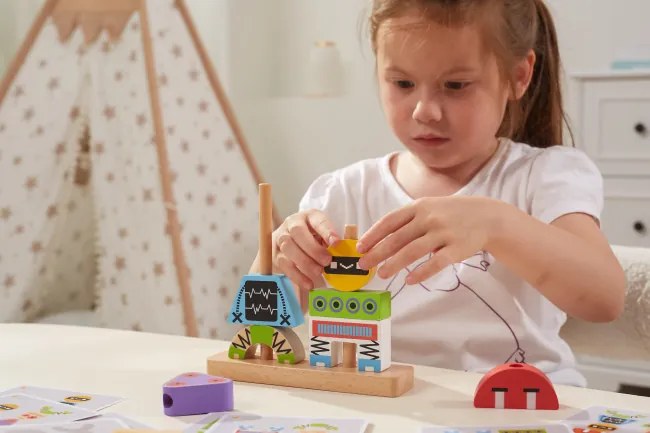 Dřevěná skládačka pro děti Viga 44652 Roboti