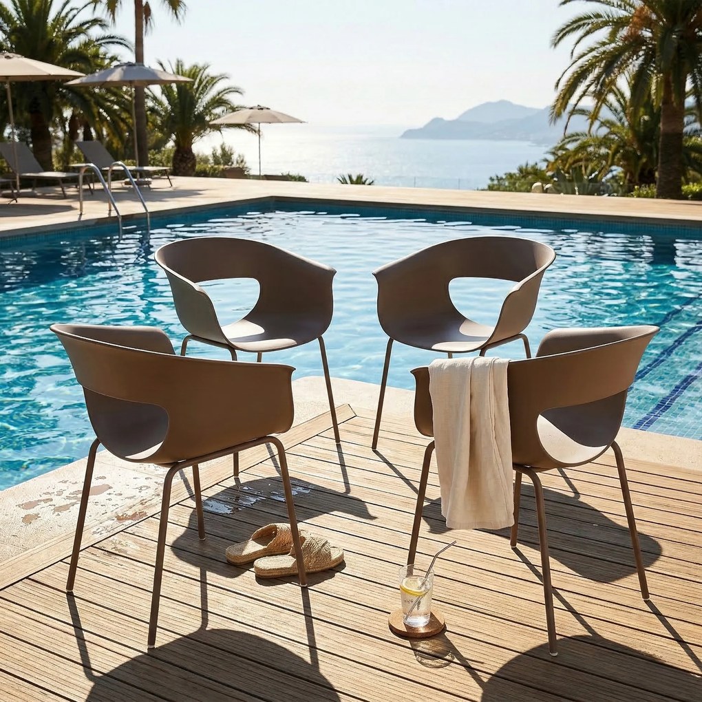 Outsunny Zahradní židle 4dílná sada ergonomické balkonové židle s výřezovým designem, područkou, odolné vůči povětrnostním vlivům, antikorozní, káva