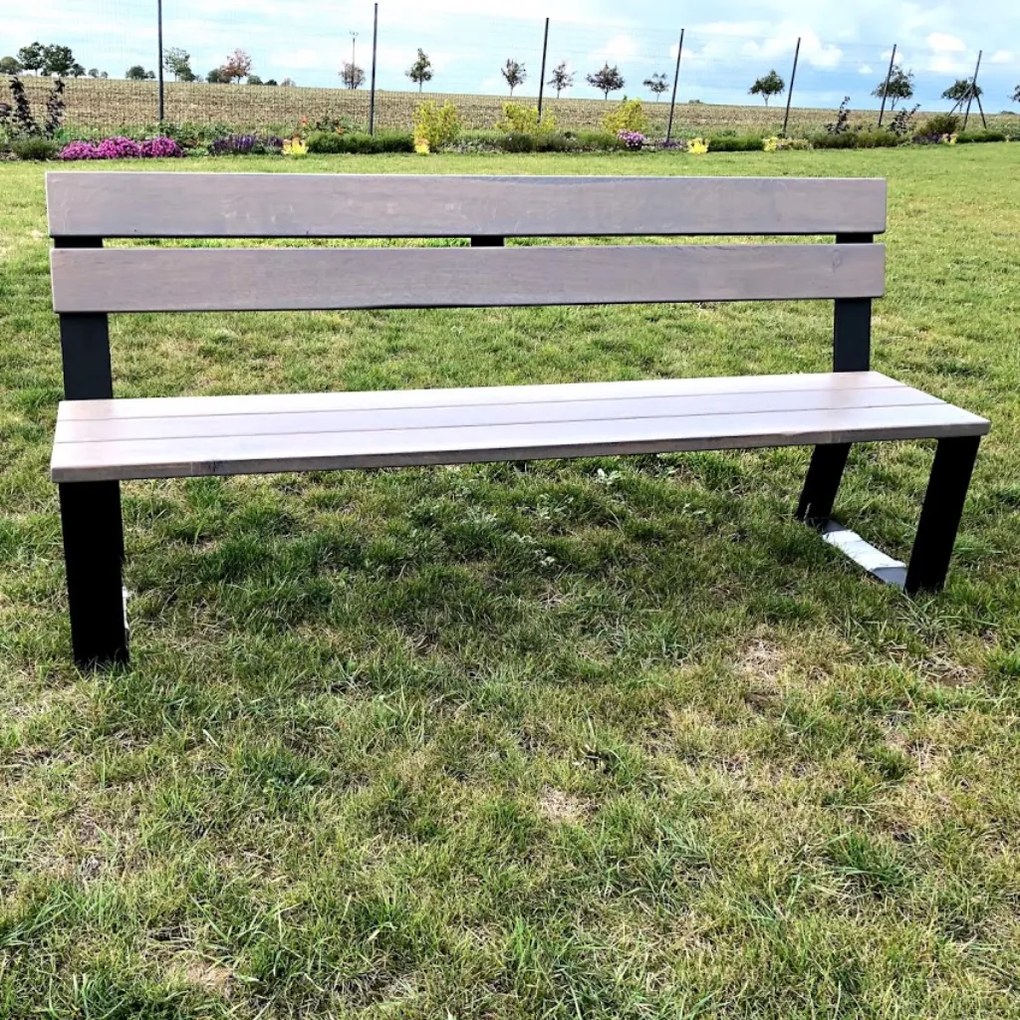 KULHÁNEK Designová zahradní lavice Délka: 150 cm, Odstín nátěru: lazura - pinia, Odstín podnože: černá - RAL 9005