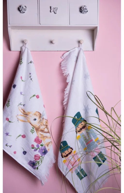 Kuchyňský froté ručník s louskáčky Nutcrackers – 40x66 cm