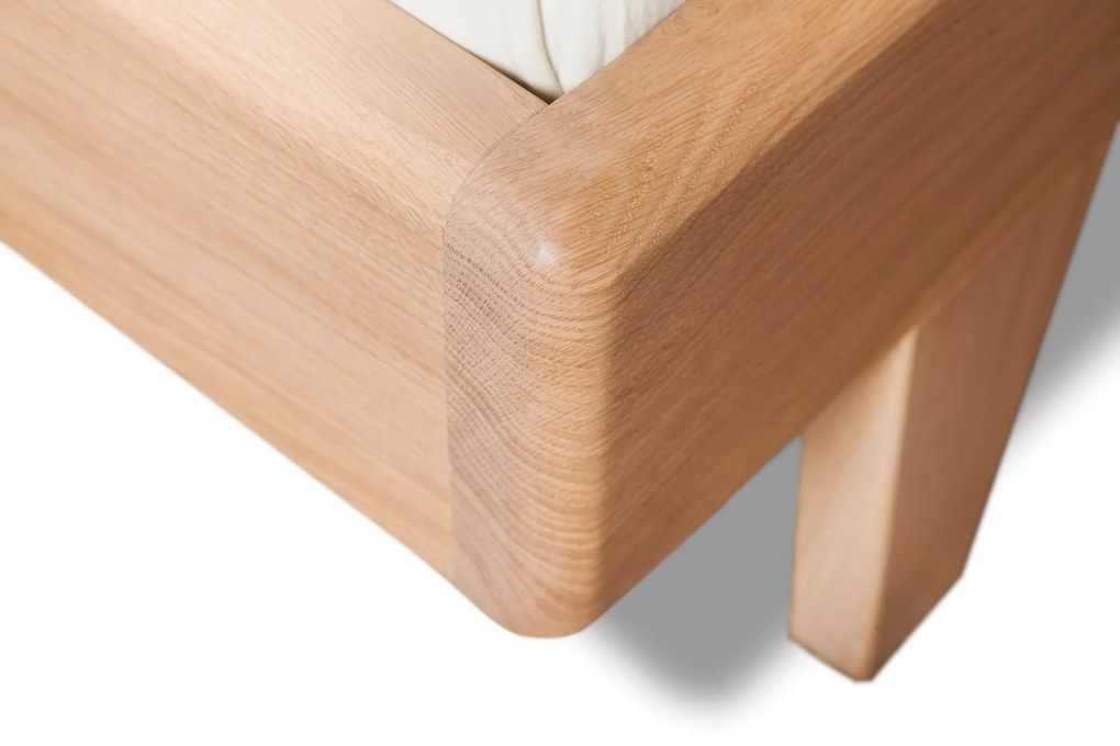 Krajča Manželská postel z masivu Frontera 180 x 220 cm (dub) Povrchová úprava: Bora, Druh dřeva: Dub, Barva čalounění: Béžová