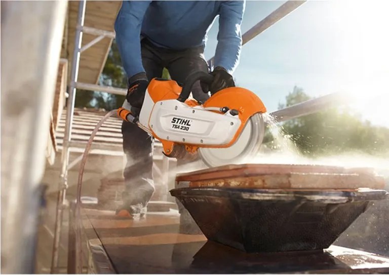 AKU rozbrušovačka STIHL TSA 230