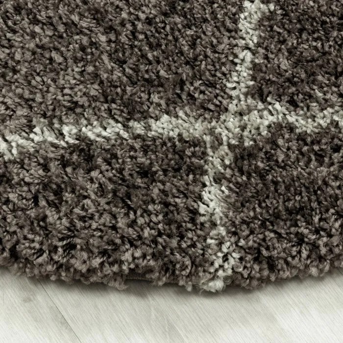 Vopi | Kusový koberec Alvor shaggy 3401 taupe - Kruh průměr 160 cm