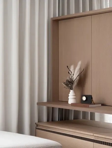 LED stmívatelná černá stolní lampa Kedros 2