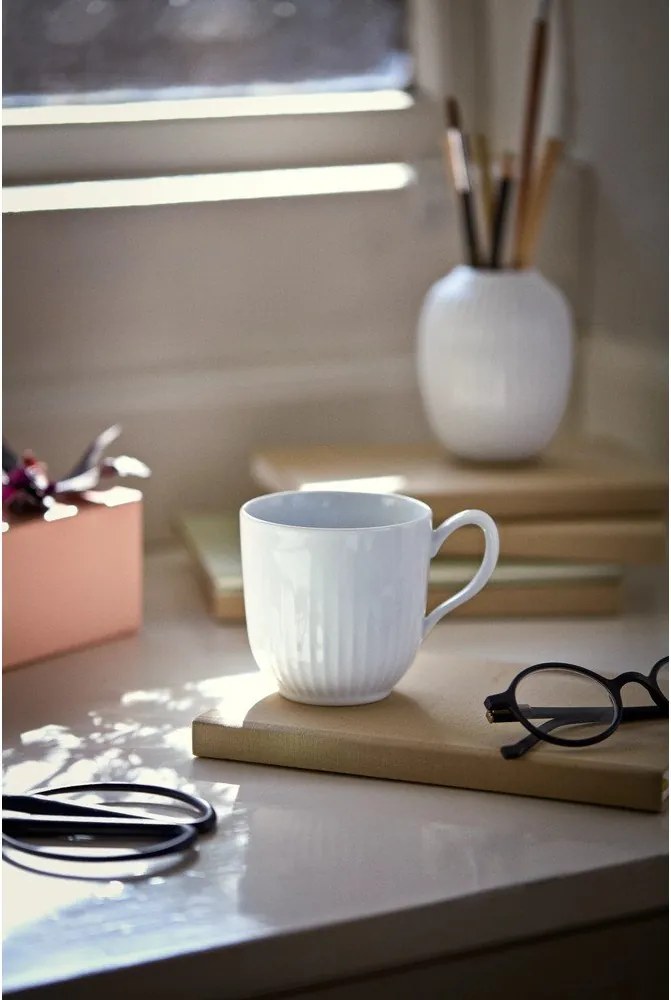 Bílý porcelánový hrnek 250 ml Hammershøi – Kähler Design